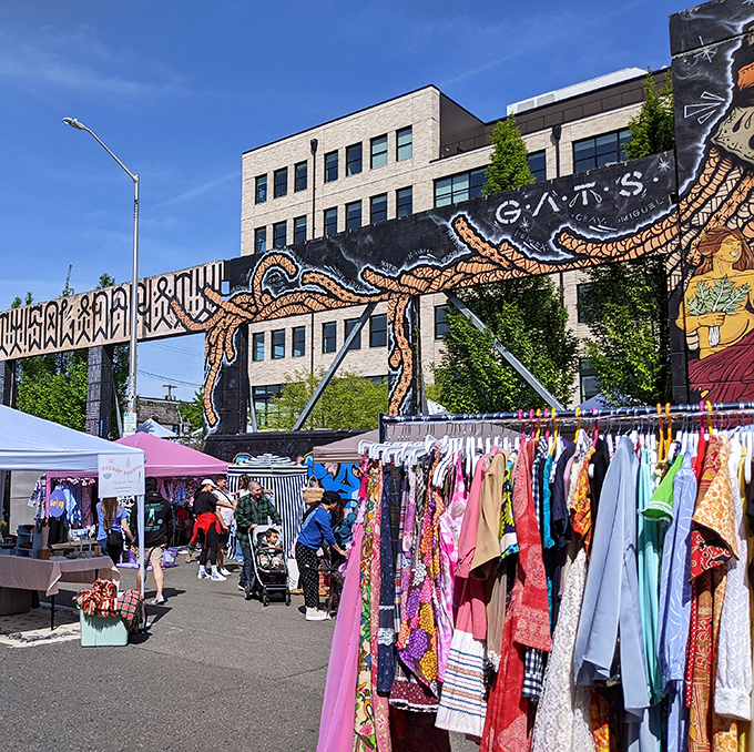 Portland Flea brings urban cool to the treasure hunting scene. Even the murals are Instagram-worthy!