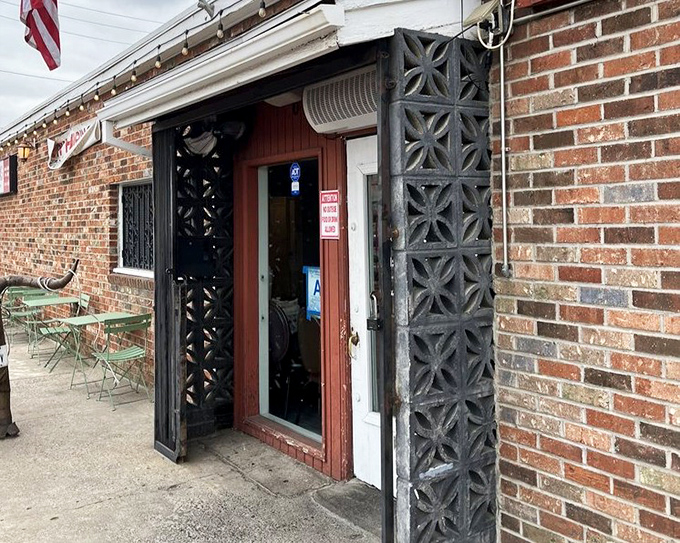 Spirit of Texas brings Lone Star flavor to San Bernardino, with an iron entrance that sets the stage for brisket bliss.