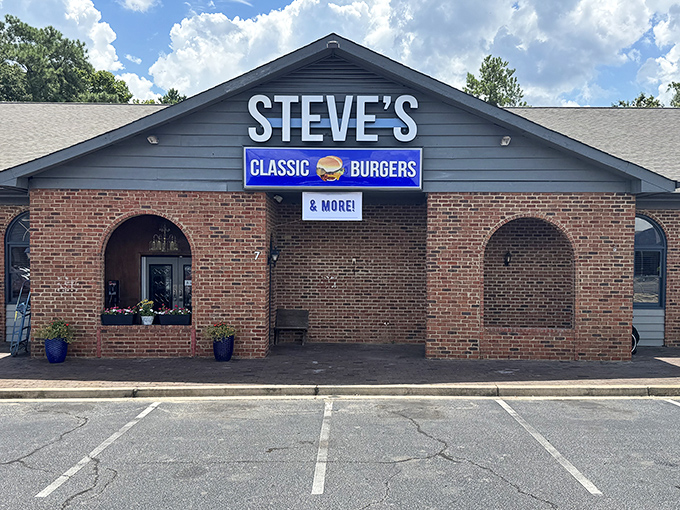 Steve's brick façade with those elegant arches hints at the classic approach they take to burger craftsmanship. Architectural burger integrity!