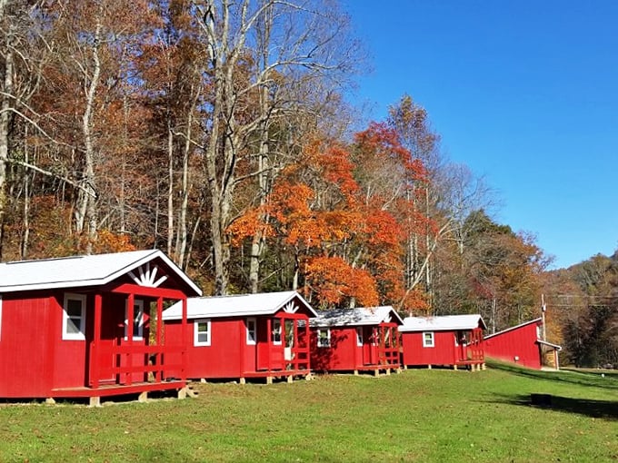 Suches' rustic red cabins offer a true mountain getaway. When "getting away from it all" is exactly what the doctor ordered.