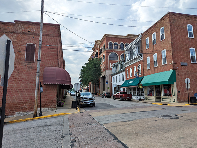 Washington's brick buildings stand like a lineup of historical celebrities, each with its own story of river trade and German craftsmanship.