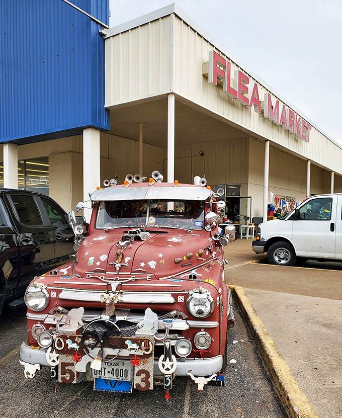 At Fort Worth&rsquo;s Cattlebarn Flea Market, even the parking lot tells a story&mdash;where creativity rolls up on four wheels and treasures wait inside.