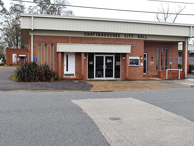 Chattahoochee's modest city hall reflects the town's no-frills approach to governance – and its wonderfully affordable cost of living.