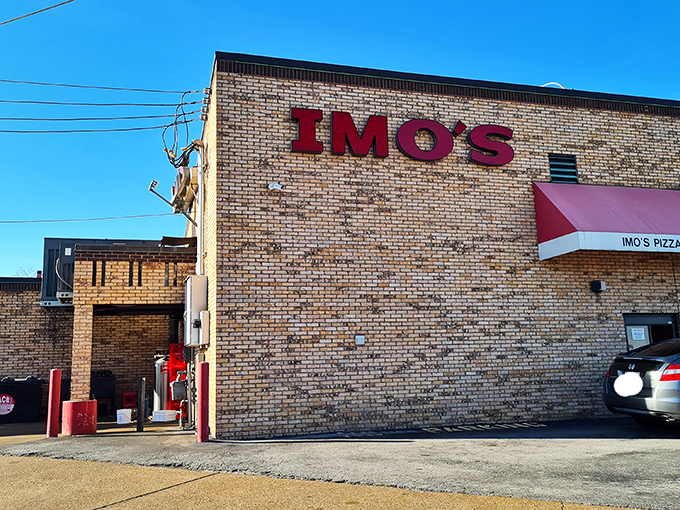 The side entrance to Imo's might be humble, but it leads to square-cut slices of St. Louis pizza royalty.