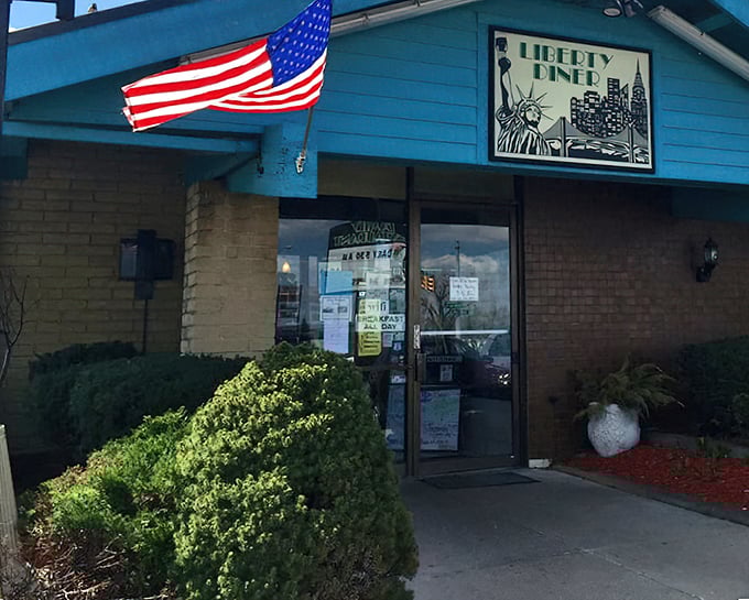 Liberty Diner: The Statue of Liberty sign promises liberation from boring breakfasts. America the beautiful, one pancake at a time.