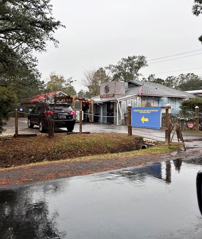 That weathered wood exterior has seen decades of satisfied customers who know where to find the good stuff.