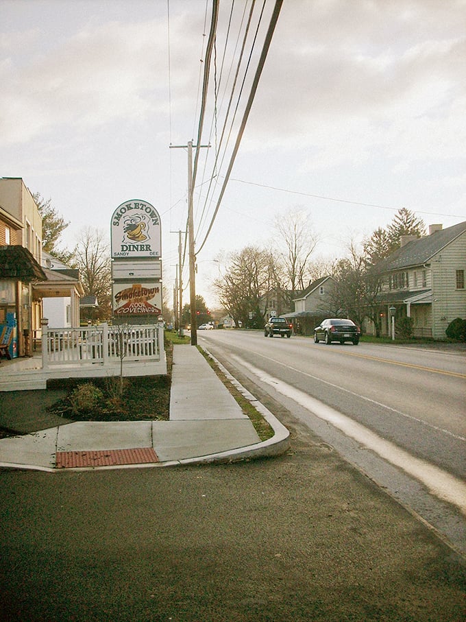 Comfort food alert! Smoketown Diner's sign promises the kind of meals grandma would approve&mdash;calories worth every bite.