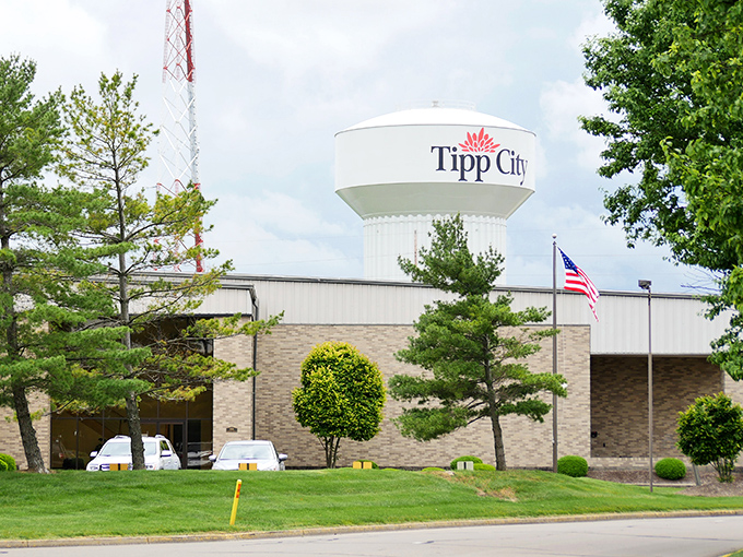 Brick buildings with character you can't buy at big box stores. Tipp City's main street is like comfort food for the eyes!