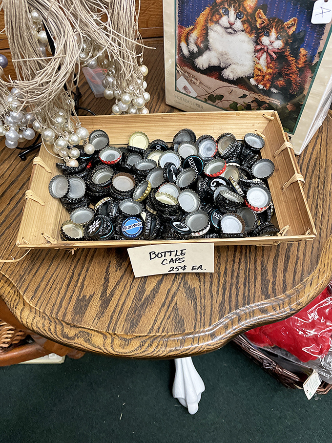 Bottle cap bonanza! One crafter's trash becomes another's treasure&mdash;perfect for that Pinterest project you've been meaning to start since 2015.