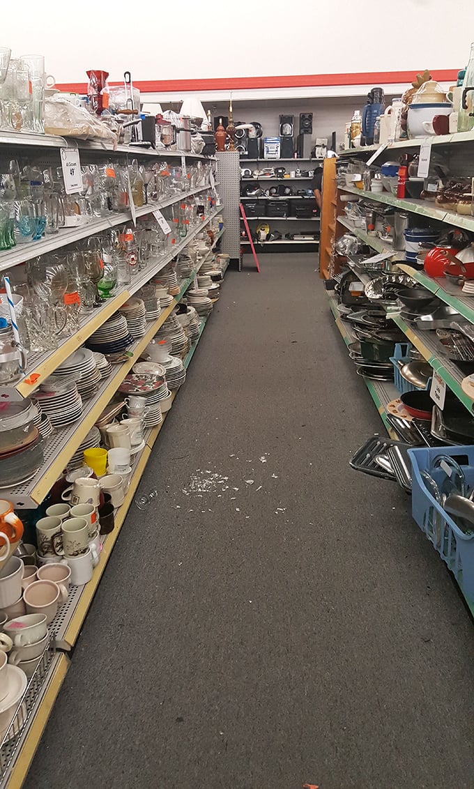 Pyrex paradise! Vintage cookware that's survived decades of family dinners stands ready for your kitchen adventures. Grandma would approve. 