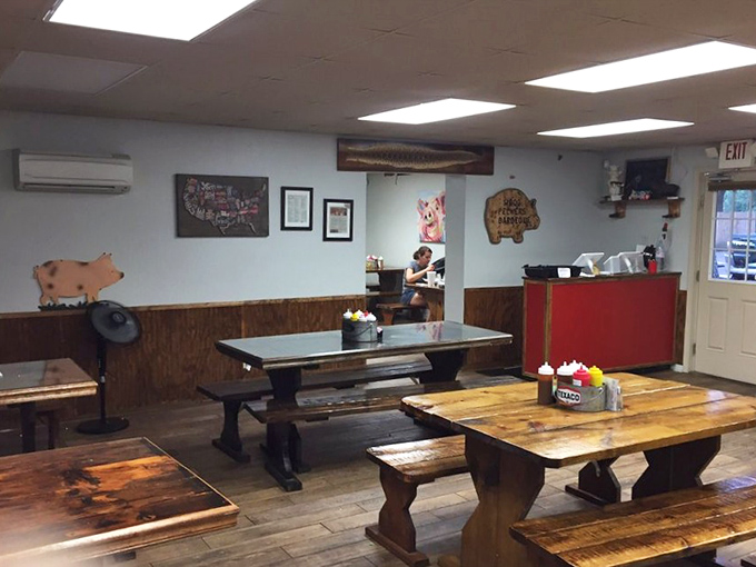 The dining room feels like your most comfortable friend's kitchen &ndash; if that friend happened to be a barbecue savant with excellent taste in wood furniture.