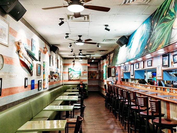 The dining area feels like the living room of that cool friend who travels everywhere and brings back stories instead of souvenirs.