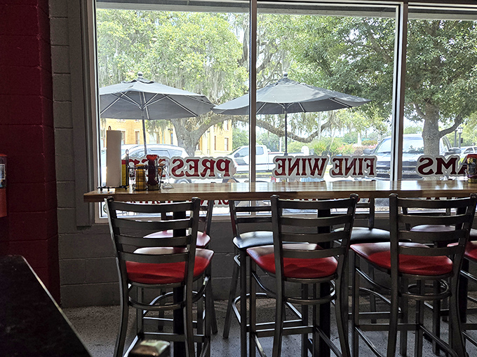 The dining area offers a front-row seat to Florida life passing by outside, while you remain blissfully distracted by what's coming from the kitchen.