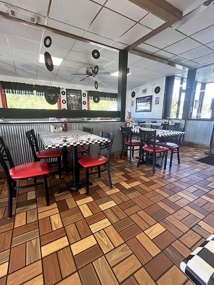 Retro charm with vinyl records adorning the walls &ndash; where every table feels like the best seat in the house.