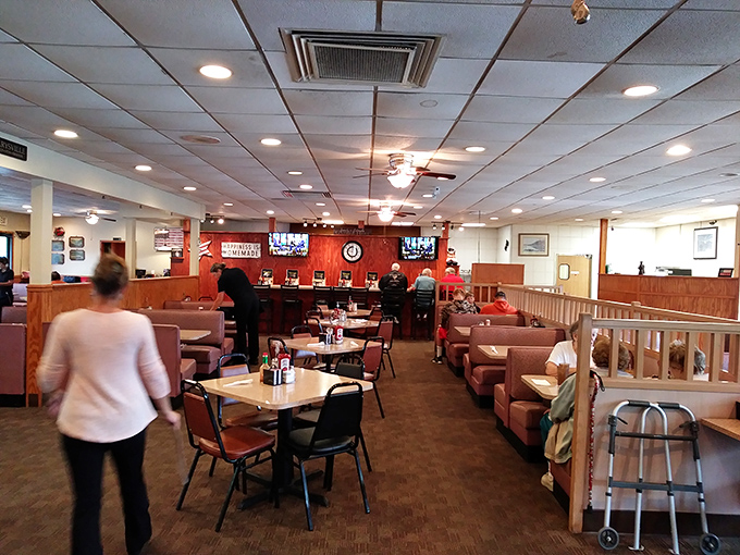 The dining area isn't just a room—it's Pennsylvania's unofficial United Nations where strangers become neighbors over coffee.