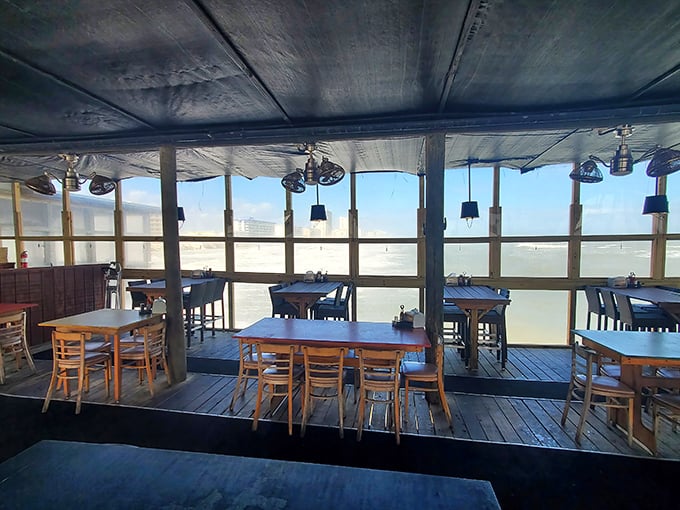 Where every seat feels like the best seat in the house, especially when that pie arrives.