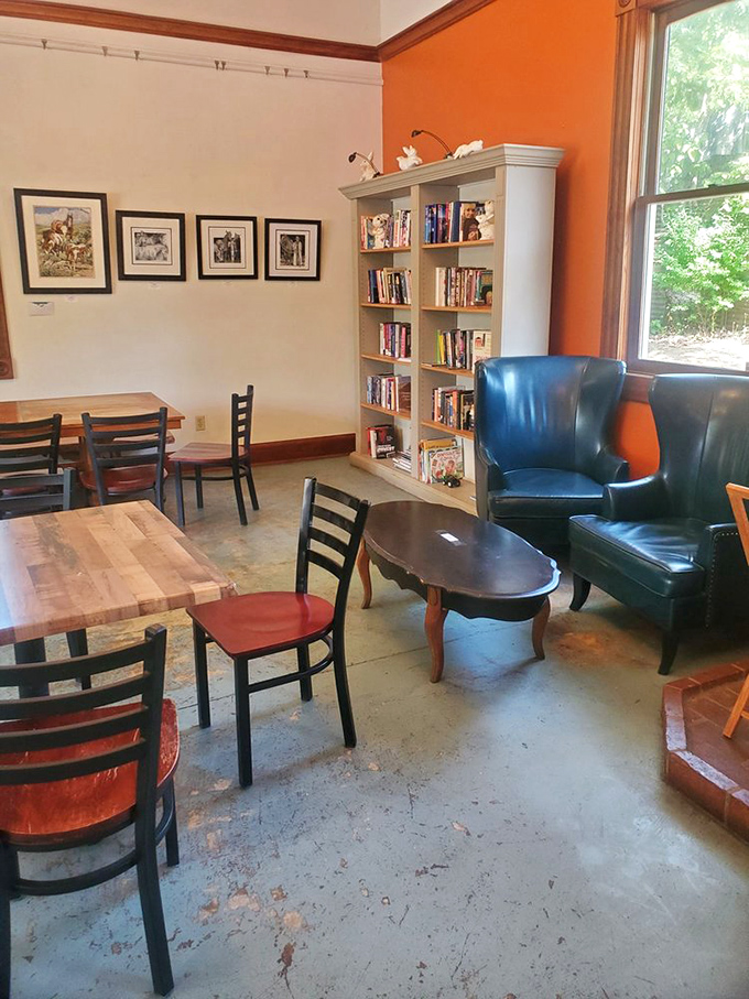 Cozy corners and mismatched furniture create the perfect setting for that "I'm-going-to-sit-here-all-day" vibe. The blue armchairs have witnessed countless sugar highs.