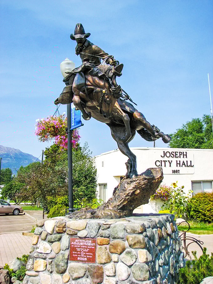 The Eagle Cap Extreme Sled Dog Race brings winter excitement to Joseph. These athletes have four legs and hearts twice the size of their bodies.