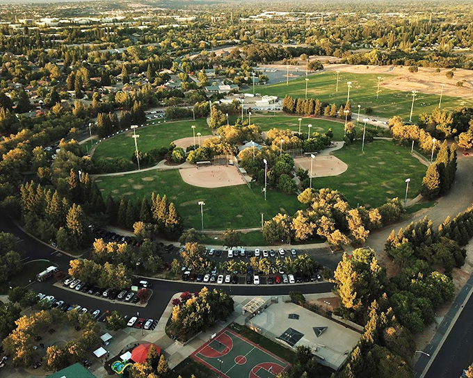 Maidu Regional Park's sports facilities offer enough diamond action to satisfy everyone from Little League dreamers to weekend warriors nursing old glory days.