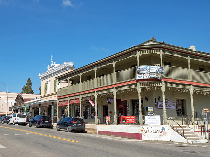 The Mariposa Hotel's wraparound balcony offers the perfect perch for people-watching while sipping your morning coffee or evening wine in nineteenth-century elegance. 