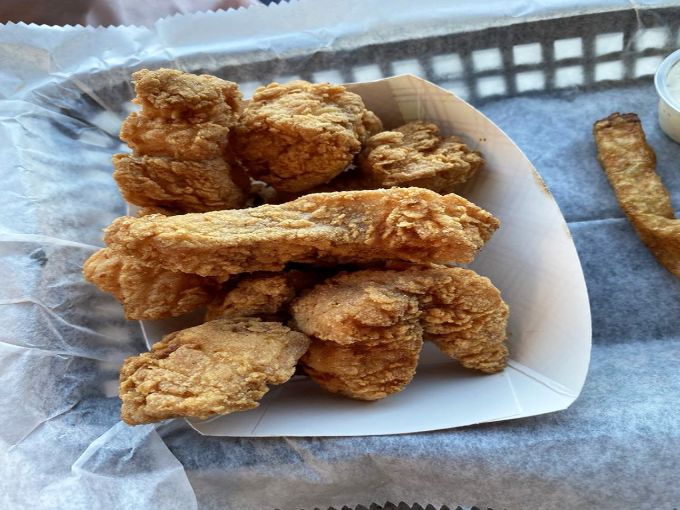 Fried chicken that's audibly crunchy just from looking at it. Colonel Sanders would be taking notes if he walked in here.