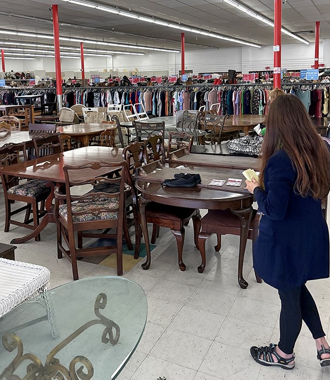 Dining table diplomacy in action&mdash;a shopper contemplates whether that Queen Anne set would look magnificent or merely ridiculous in her apartment.