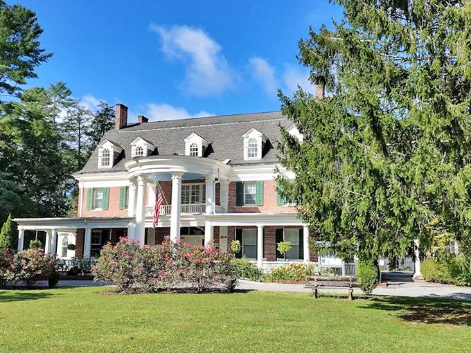 Silvermont Mansion exudes Southern grandeur with its stately columns and manicured grounds &ndash; the kind of place that practically demands a mint julep in hand.