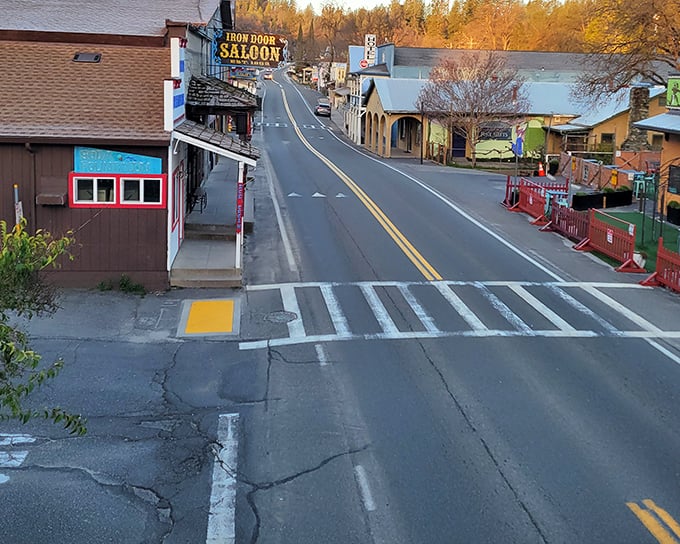 Empty streets at dawn in Groveland offer a peaceful moment before the day's visitors arrive seeking provisions for Yosemite adventures.