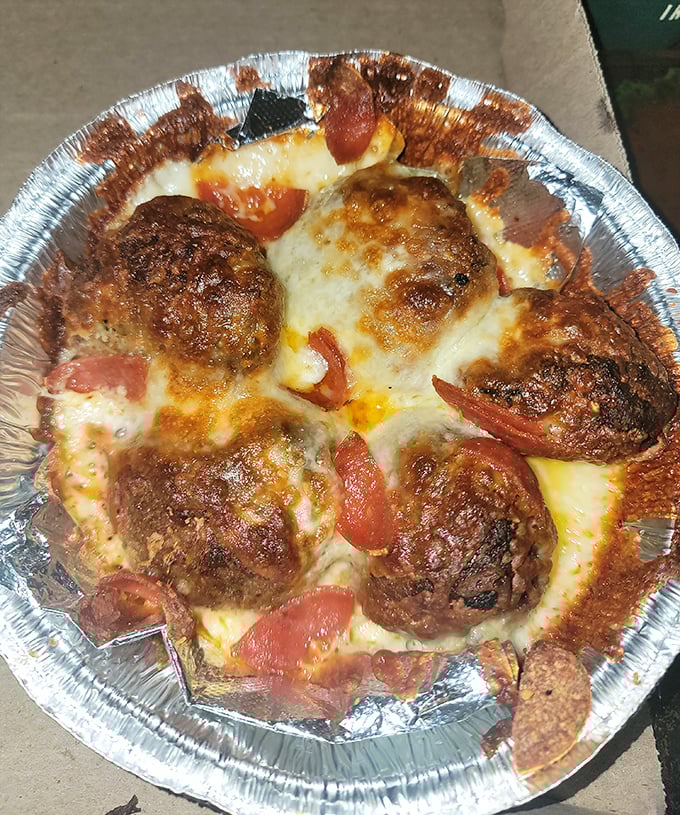 This colorful creation proves that pizza can be both a feast for the eyes and pure heaven.