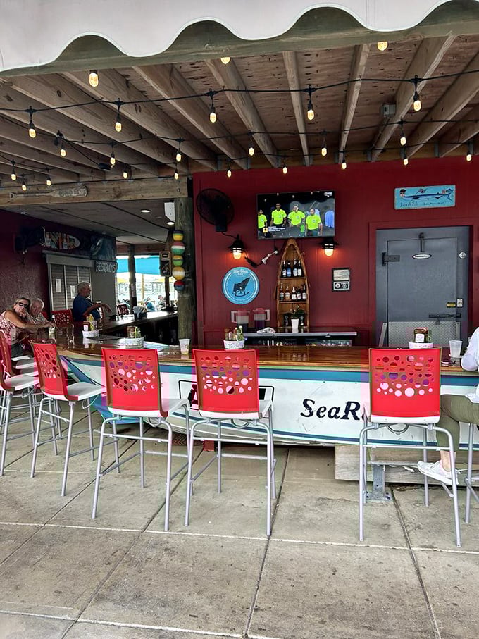 A bar that says "pull up a stool and tell me your story." No mixologists here&mdash;just bartenders who know how to pour a proper drink without the theatrics.