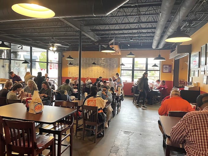 A packed house at lunchtime&mdash;the universal sign that you've found the real deal. Notice nobody's talking? That's because their mouths are full.