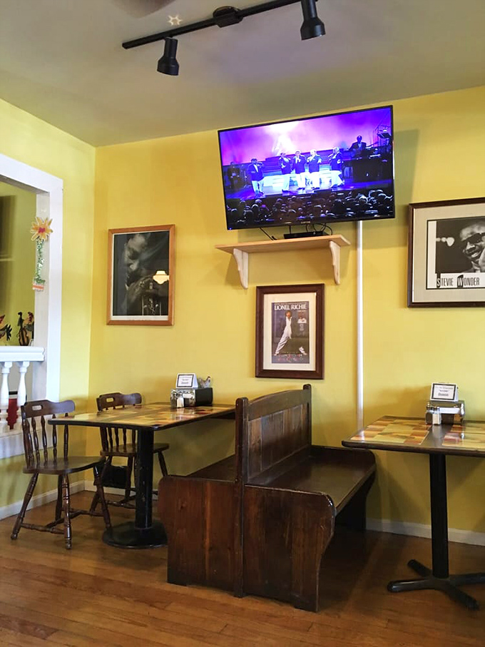 Music legends watch over diners from sunny yellow walls. The church pew seating adds an "Amen!" to every delicious bite.