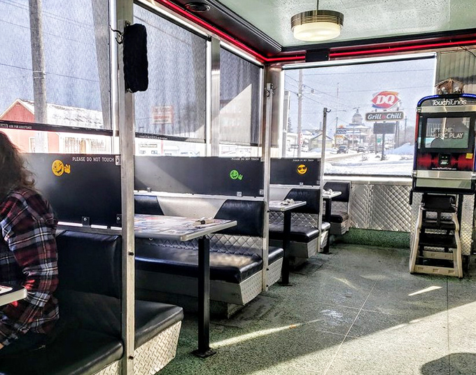 Booths designed for lingering conversations and making memories. The kind of place where "just grabbing a quick bite" turns into two hours.