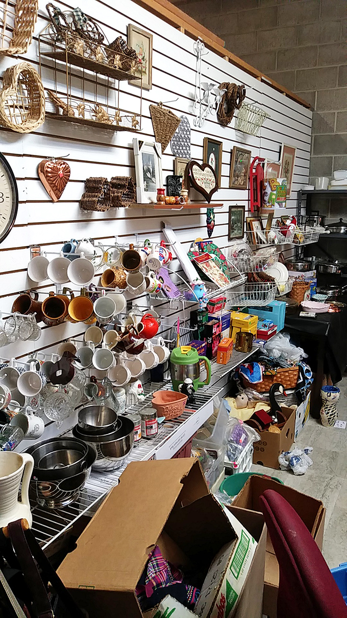 Home decor that tells stories, from mid-century modern to farmhouse fabulous finds.