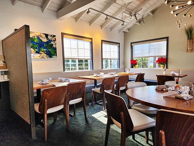 Sunlight streams through windows, turning ordinary tables into prime real estate that would make a Newport realtor reach for their calculator.