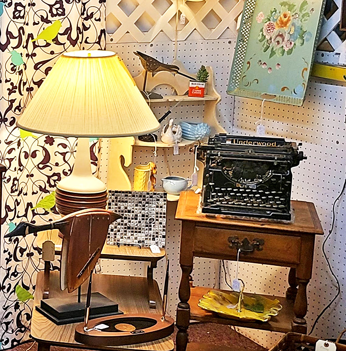 That Underwood typewriter sits ready for its close-up, practically begging you to tap out the Great American Novel.