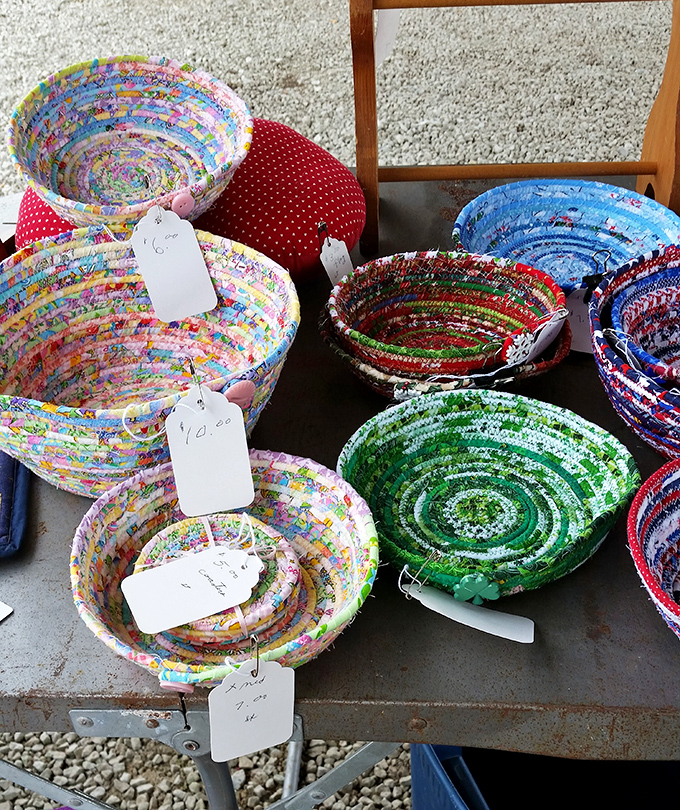 Handcrafted fabric bowls spinning tales of resourcefulness. Grandma's sewing skills meet modern upcycling in these colorful conversation pieces.