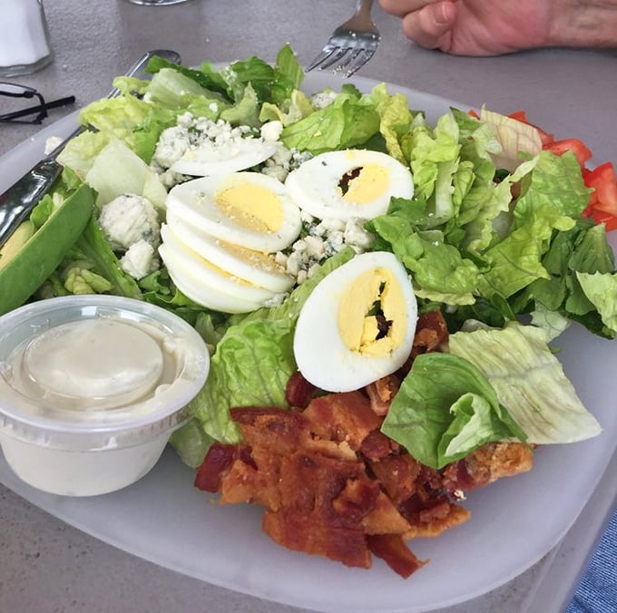 A salad that doesn't apologize for being healthy&mdash;it's too busy showing off its farm-fresh ingredients and perfectly boiled eggs.
