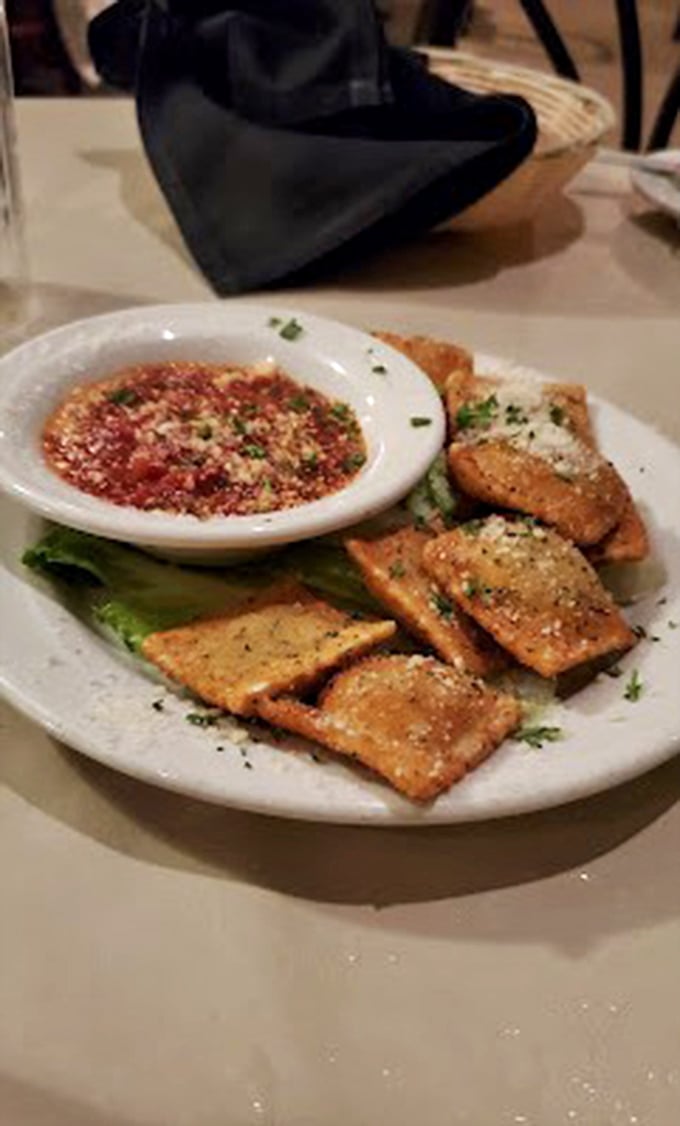 Toasted ravioli reminds you that Missouri knows how to honor its Italian-American culinary heritage perfectly.