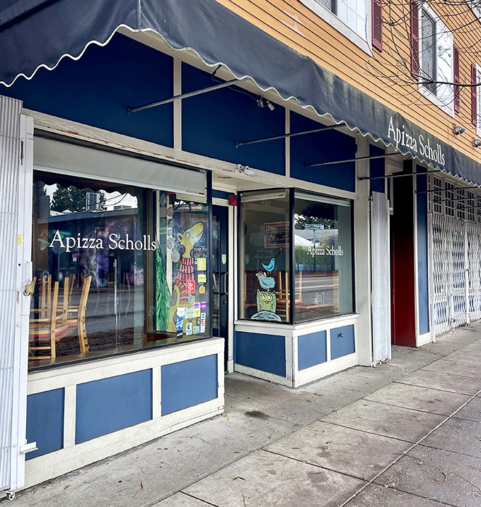 Blue storefront, big dreams - Apizza Scholls brings Connecticut's pizza magic to Portland's foodie wonderland.