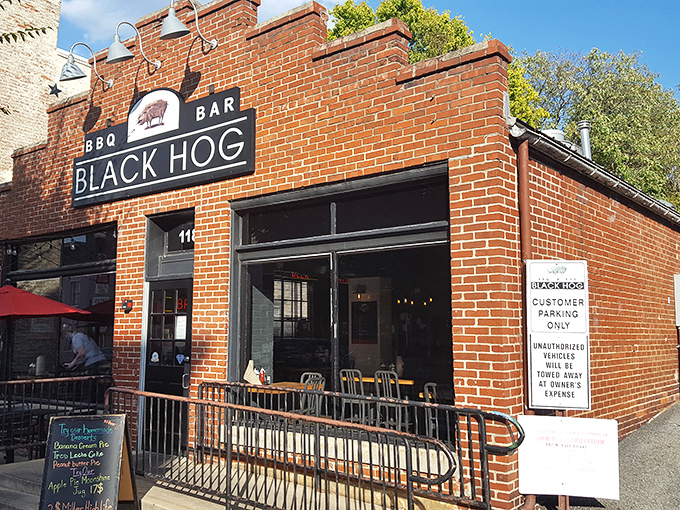 Black Hog's brick fa&ccedil;ade fits perfectly into Frederick's historic charm, while hiding modern barbecue magic inside.