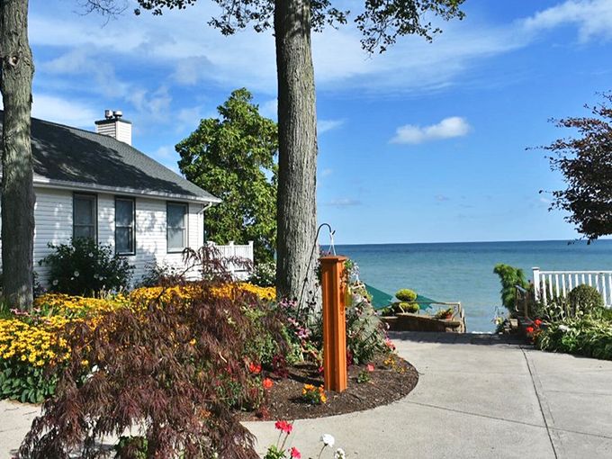 Lake Erie living without the Hamptons price tag - just waves, peace, and porch time. 