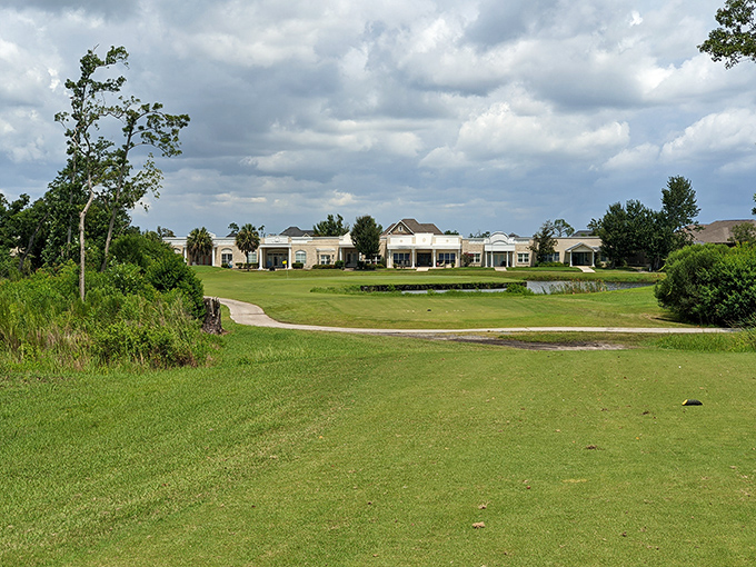 Lynn Haven's community spaces provide peaceful settings for retirement living without breaking your monthly budget.