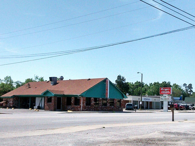 Manning's wide streets give you room to breathe without gasping at the cost of living.