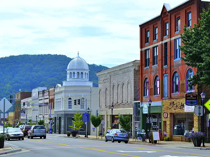 Mountains meet Main Street! Marion's domed building stands like a wedding cake centerpiece against those gorgeous green hills.