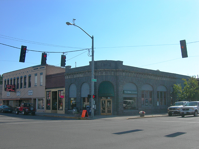 The colorful piano outside the historic Oregon Bank Building invites impromptu concerts in Prineville's welcoming downtown.