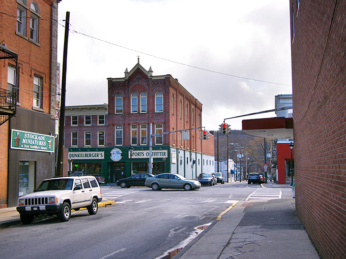 Brick-and-mortar poetry! This Stroudsburg corner has witnessed more history than a Ken Burns documentary, and looks just as captivating.