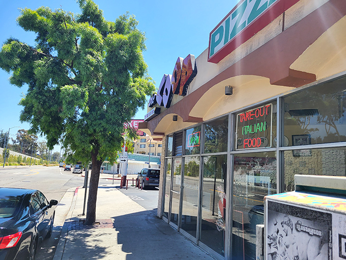 Sunshine and square pizza&mdash;a perfect LA day. The Coop brings Motor City pizza tradition to the land of palm trees.