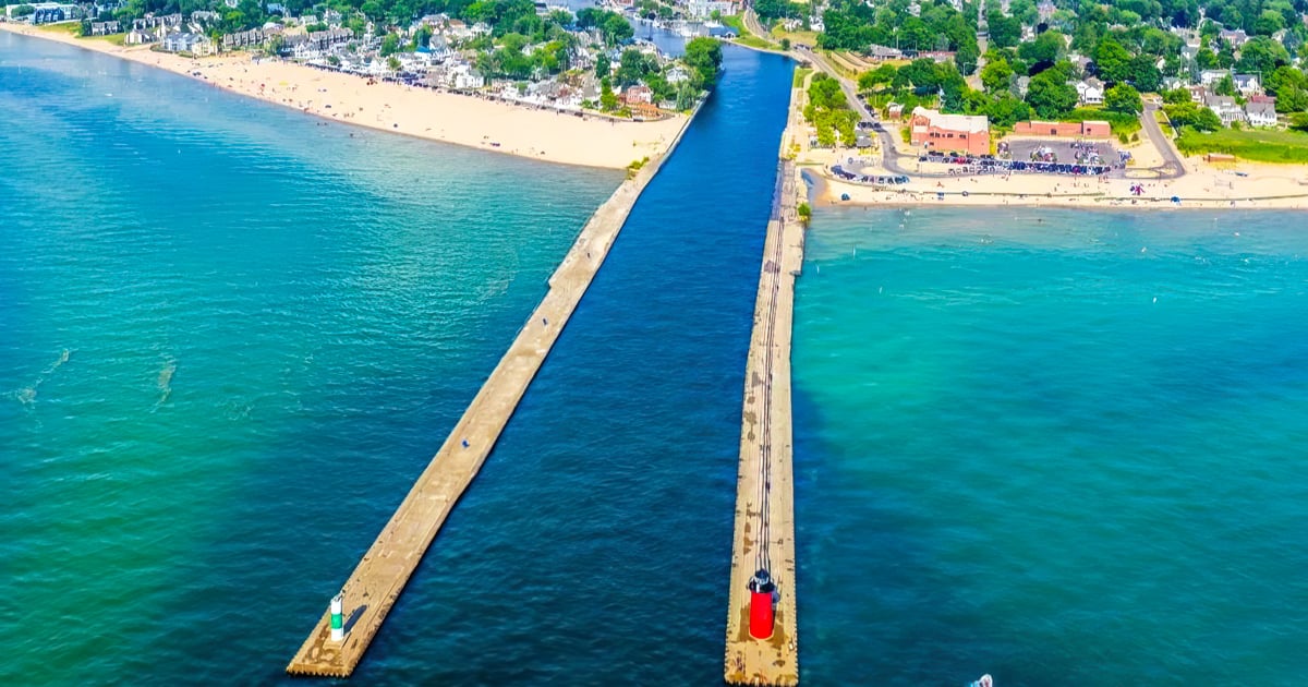 10 Gorgeous Beach Towns In Michigan Where Life Moves At A Slower Pace