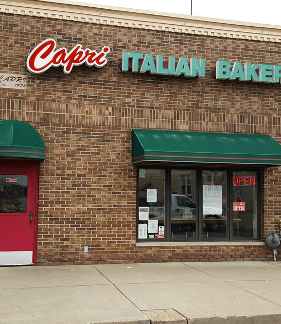 best cannoli michigan bakery FTR